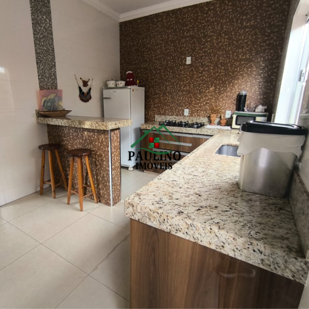 CASA À VENDA – ARISTIDES VIEIRA – Paulino Imóveis